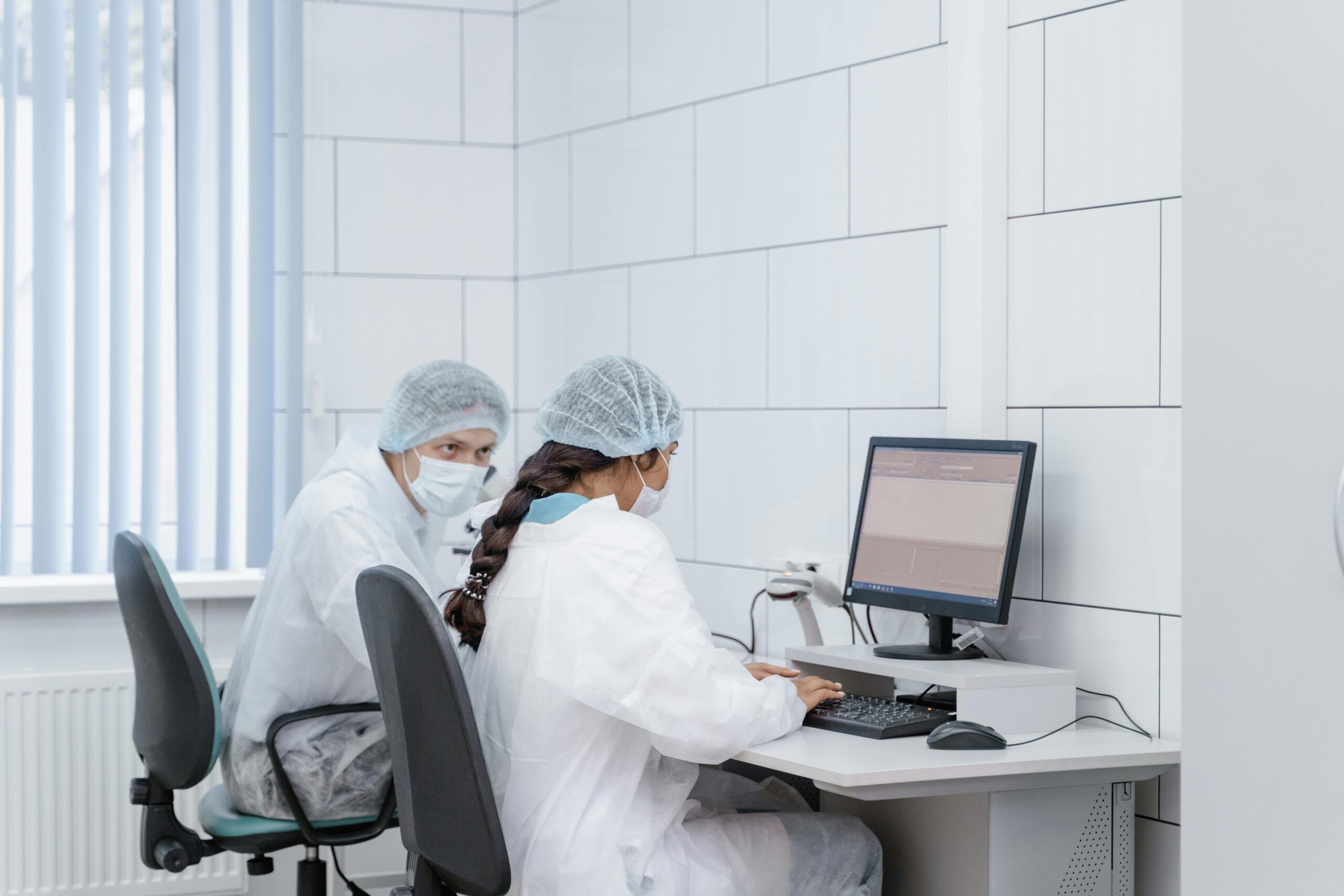 AI Revolutionizes Knowledge Management in Pharma & Biotech - IdendefAI AI Revolutionizes Knowledge Management in Pharma & Biotech - IdendefAI
